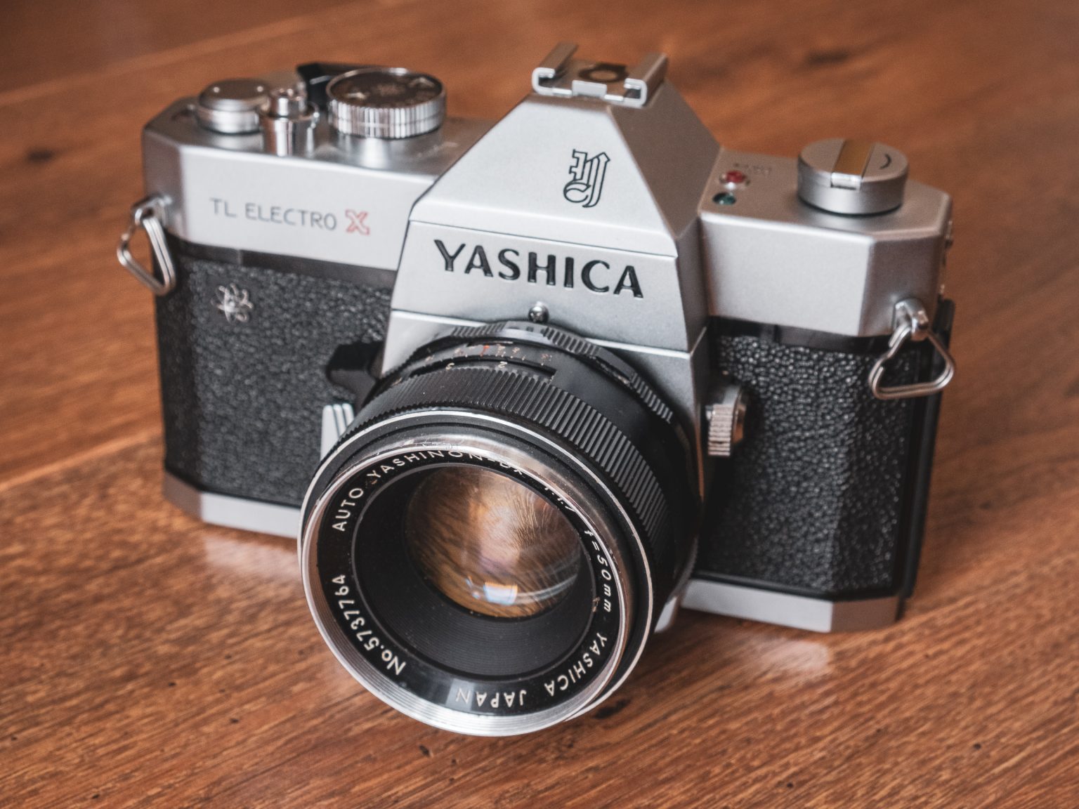 Yashica TL Electro-X - Shutterlogue